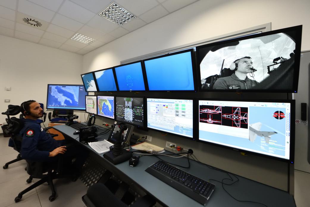 IFTS - Military Aircraft Pilot Training | Leonardo - Aircraft